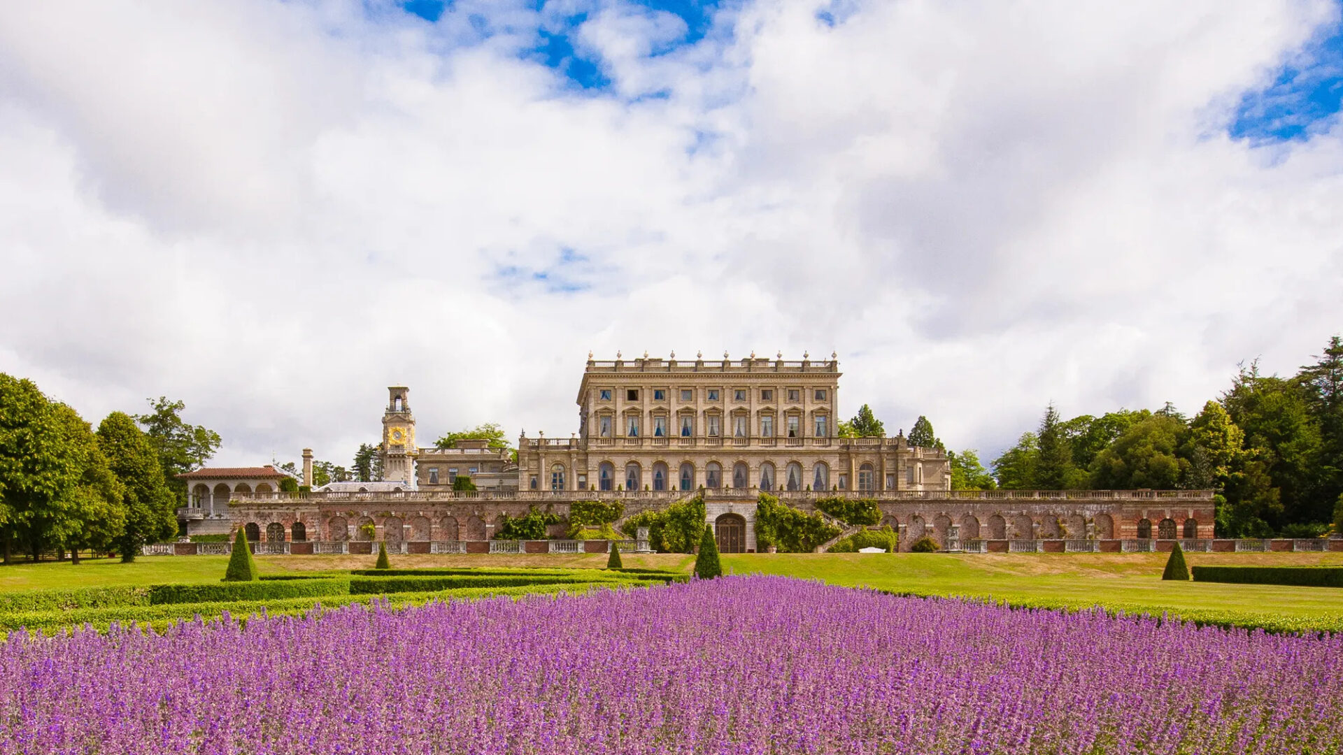 Cliveden House | Luxury Wedding Flowers | Larry Walshe Studios